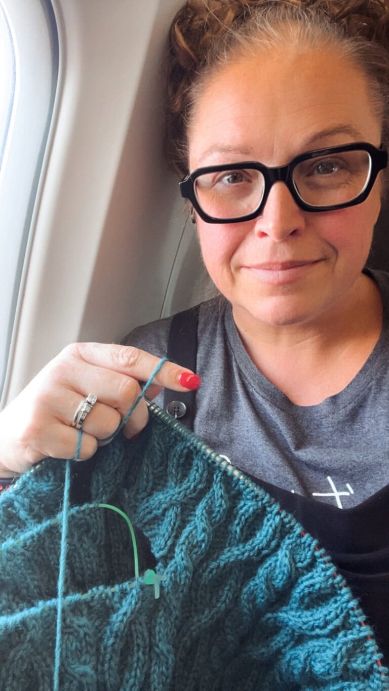 Can You Take Knitting Needles on a Plane? TSA Rules + Travel Tips for ...